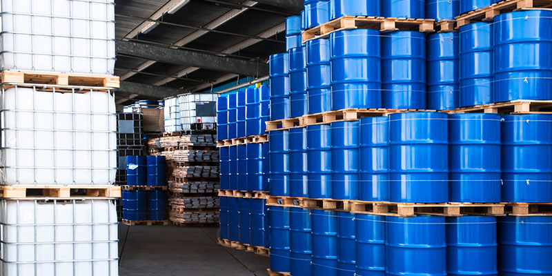 Benefits of Bulk Chemical Sales for Business Owners | Comal Chemical
